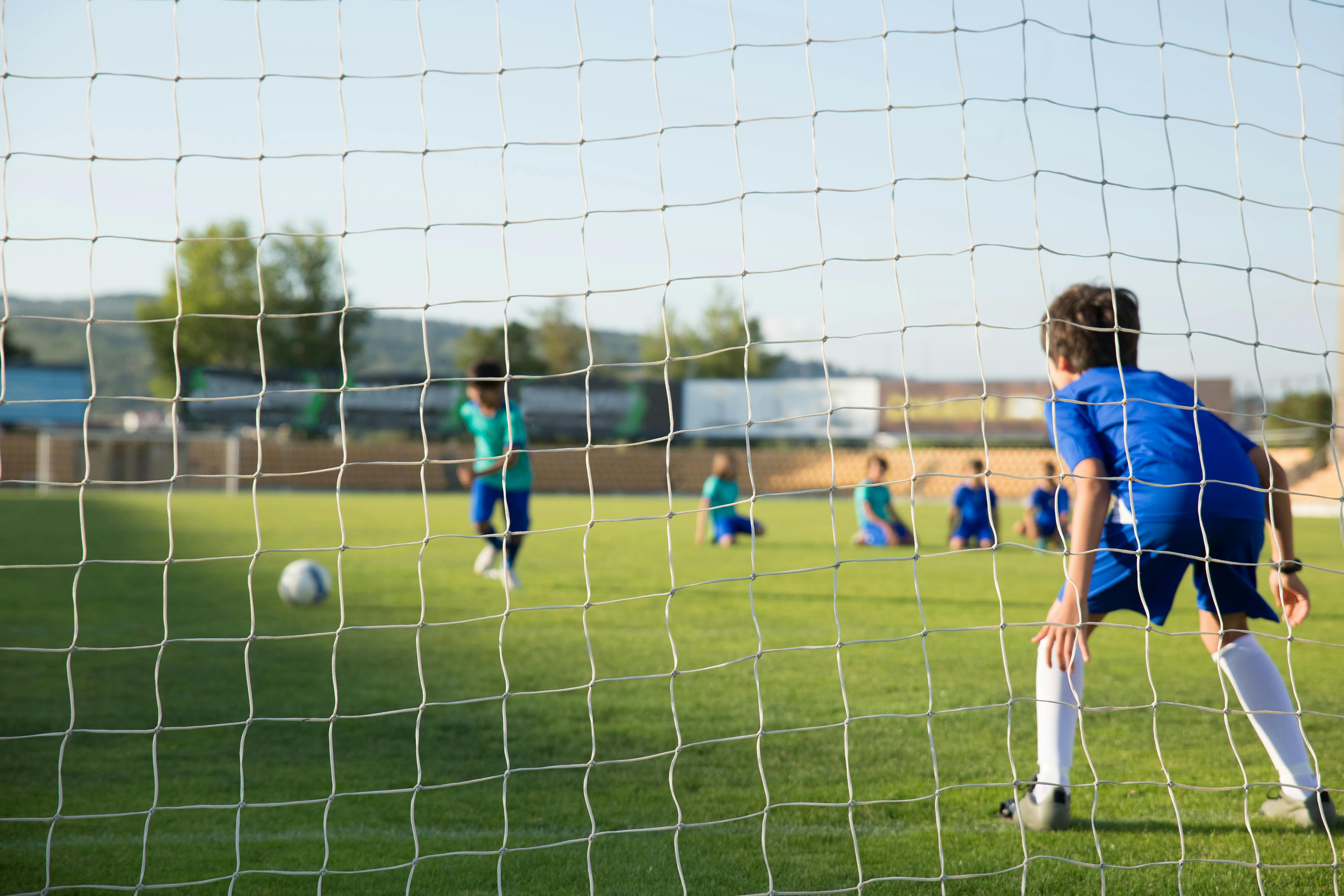 The hidden power of micro‑moments in youth sport - Family Football ...